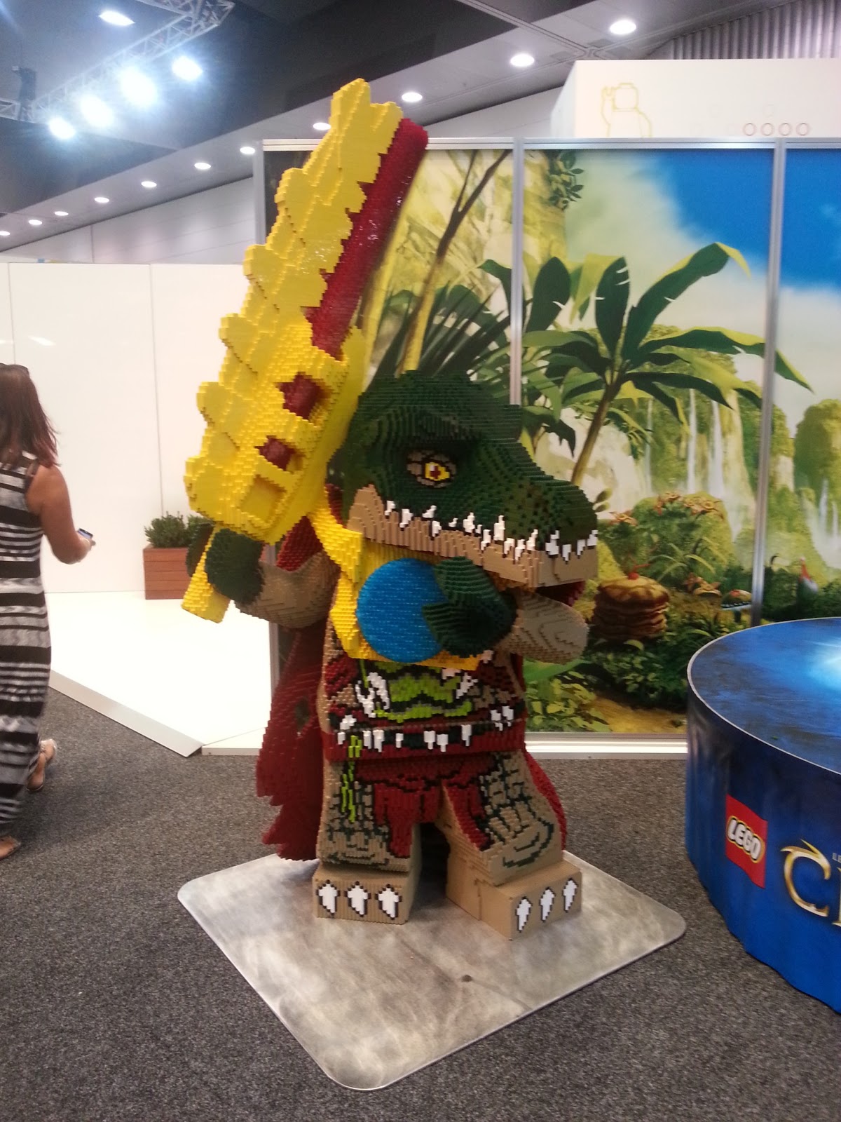 Happy Toys World: Lego Legends of CHIMA Large Figure display at ...